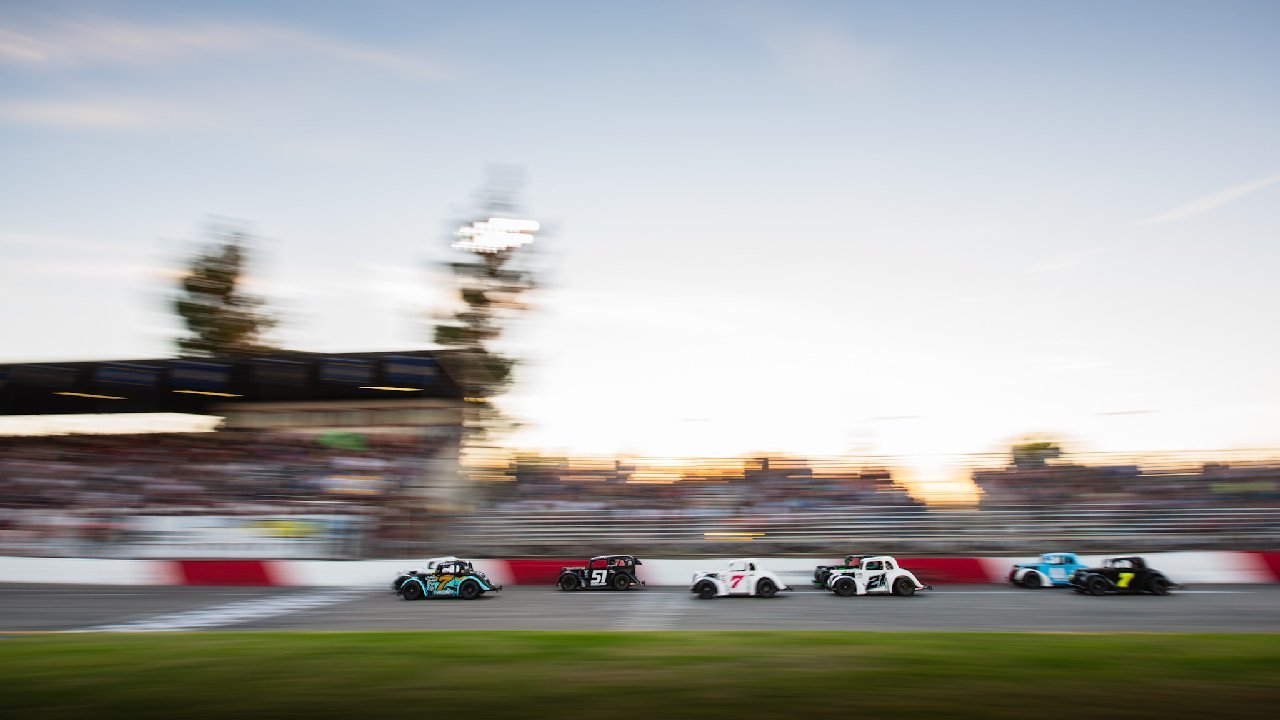 INEX Legends Cars Invade Roseville This Saturday For $1000 To Win ...