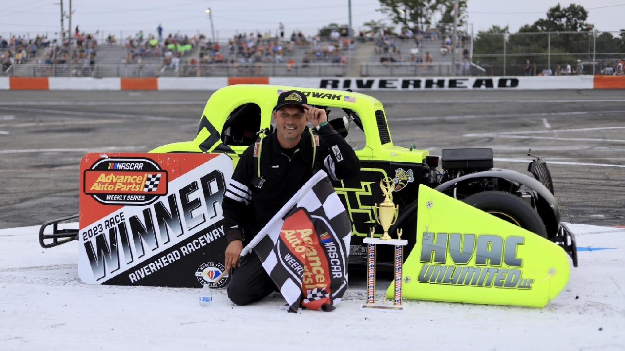 Kevin Nowak Returns to Riverhead Raceway Victory Lane Saturday ...