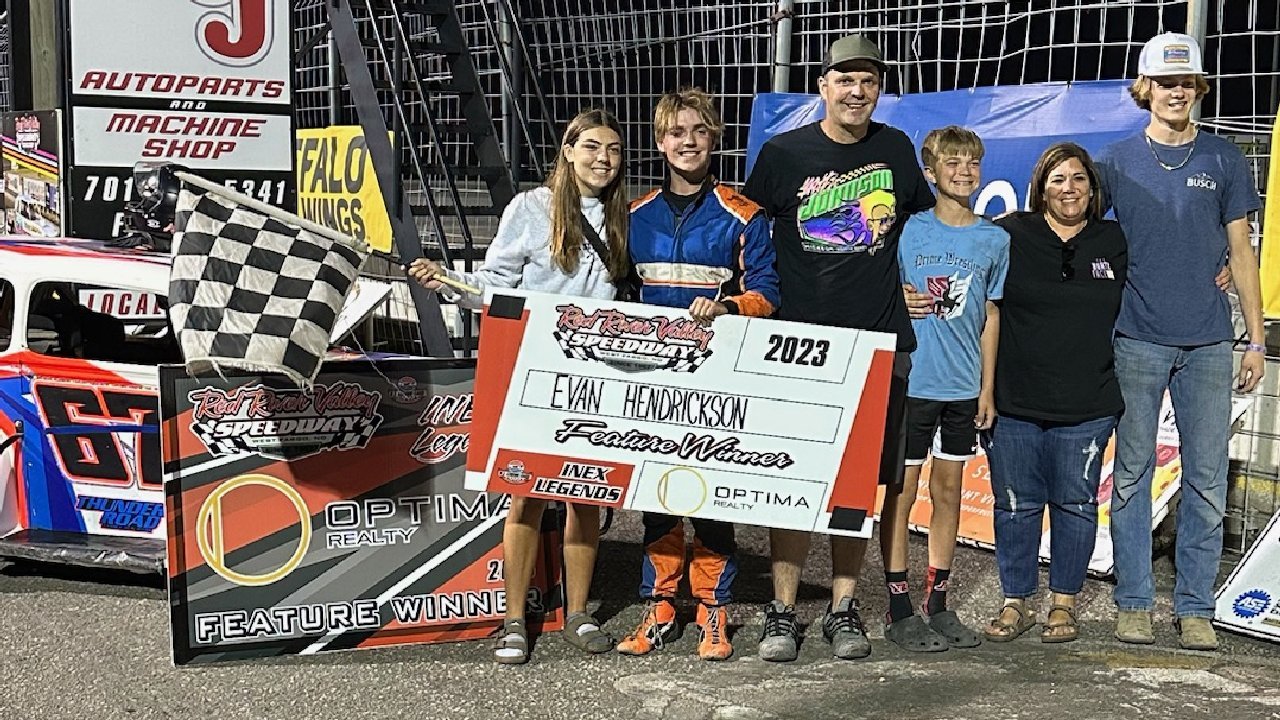 Evan Hendrickson Wins Legends Feature Friday at Red River Valley ...