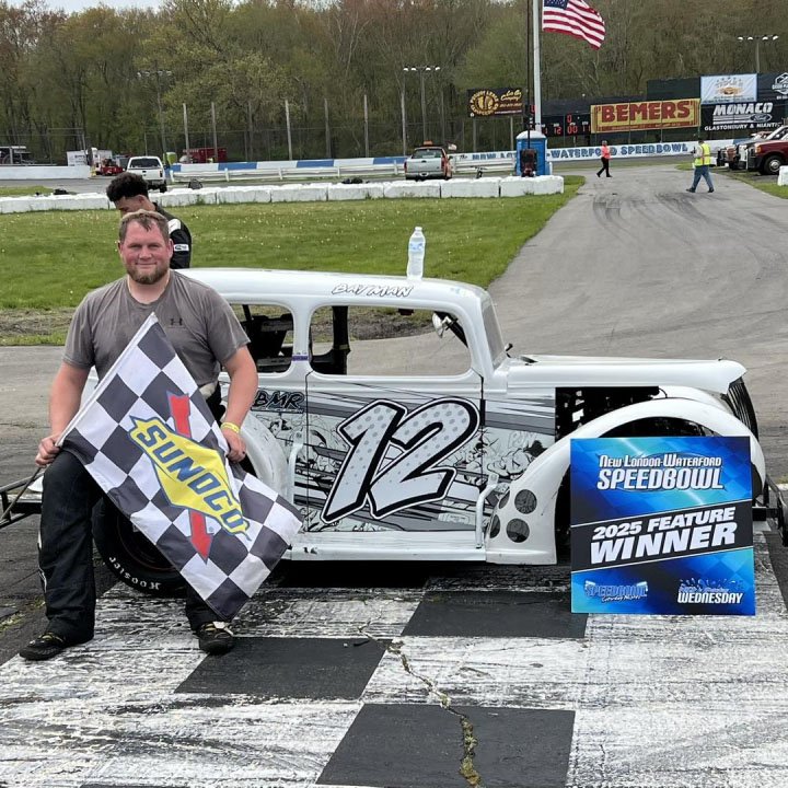 Brandon Martinez Wins Legend Car Blast Off Event Sunday at New London ...